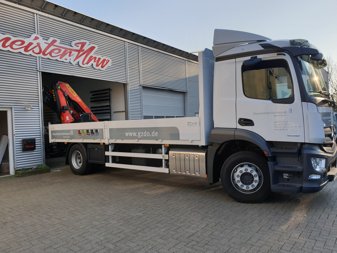 LKW-Beschriftung – Folienmeister NRW – Fahrzeugbeschriftung ...